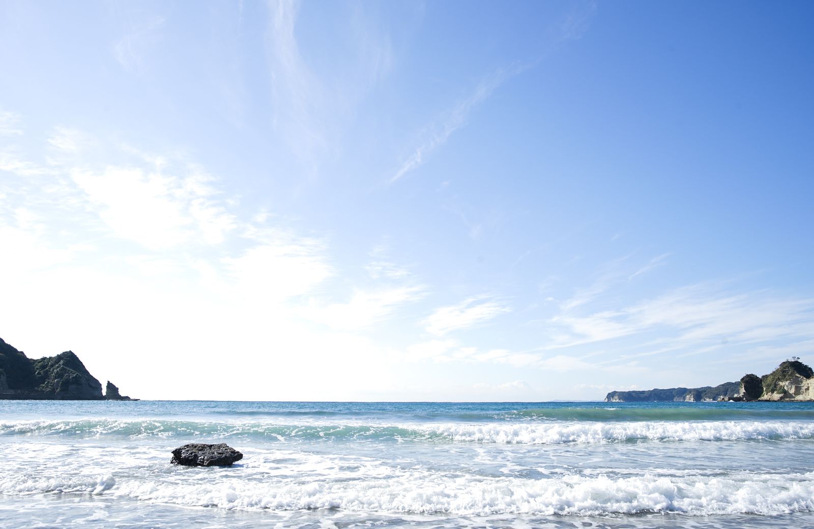 Vertical vs. Horizontal